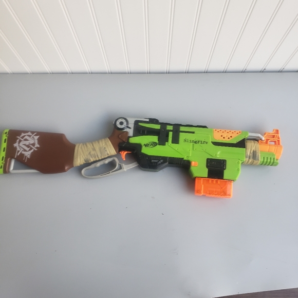 nurf | Toys | Nerf Slingfire Zombie Strike Lever Action Dart Gun Used ...